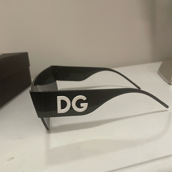 Dolce & Gabbana | Accessories | Dg Logo Sunglasses | Poshmark